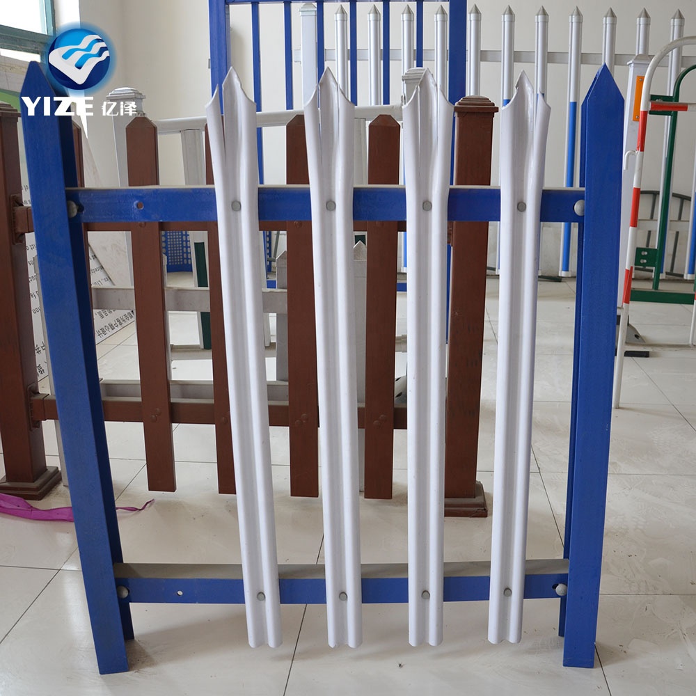 RIGHT - Galvanised Metal Crocodile Teeth Perforated Plank Grating PRODUCTS