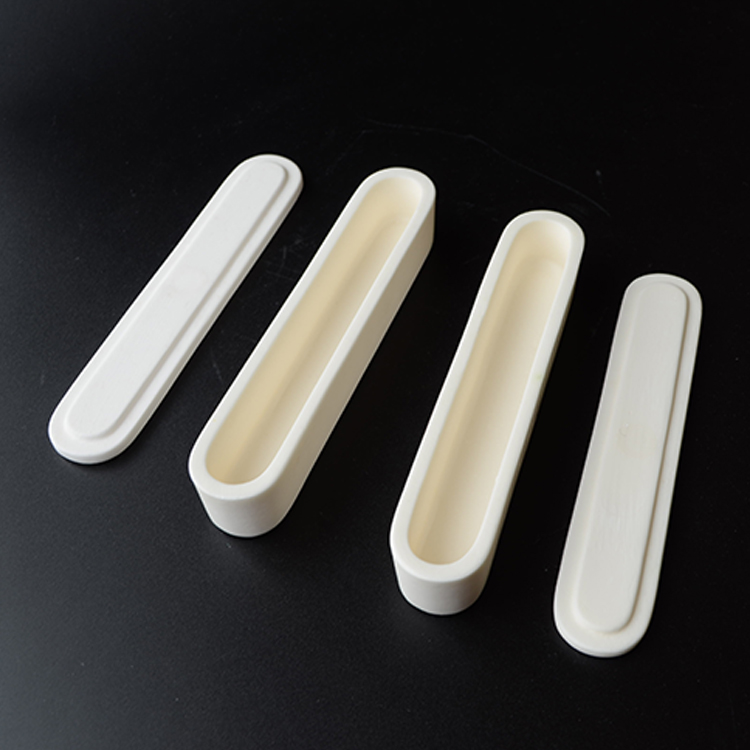 XTL sintyron Insulating Material Alumina Ceramic Boat Crucibles With ...