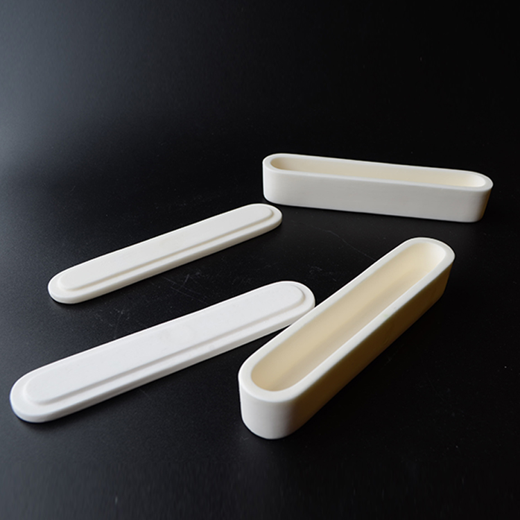 XTL sintyron customized Al2o3 Melting Refractory Alumina Ceramic boat ...