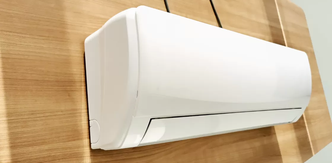 High Wall Mounted 1.98kw Chilled Water Fan Coil Unit