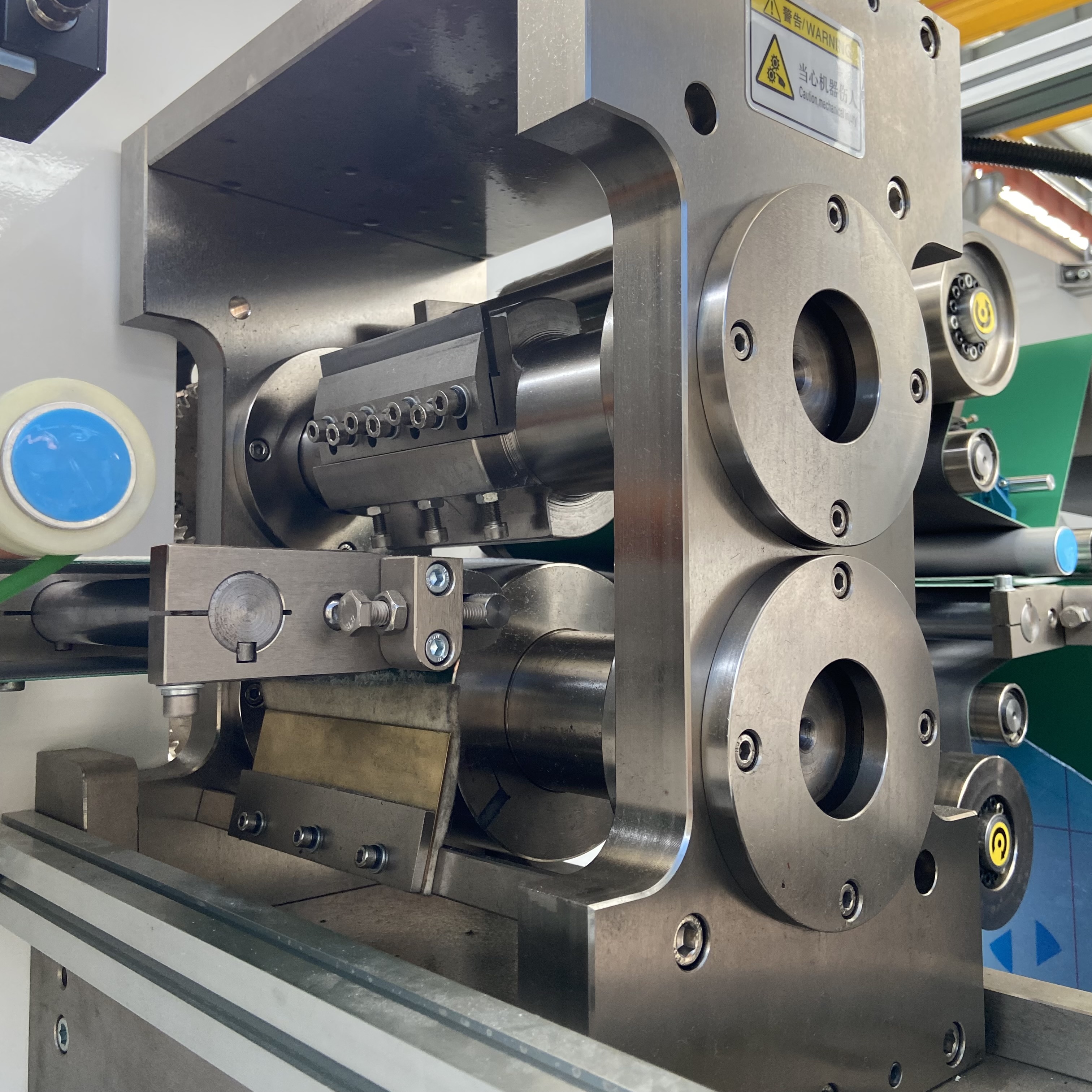 High Speed Cost Effective Towel Compression Machine