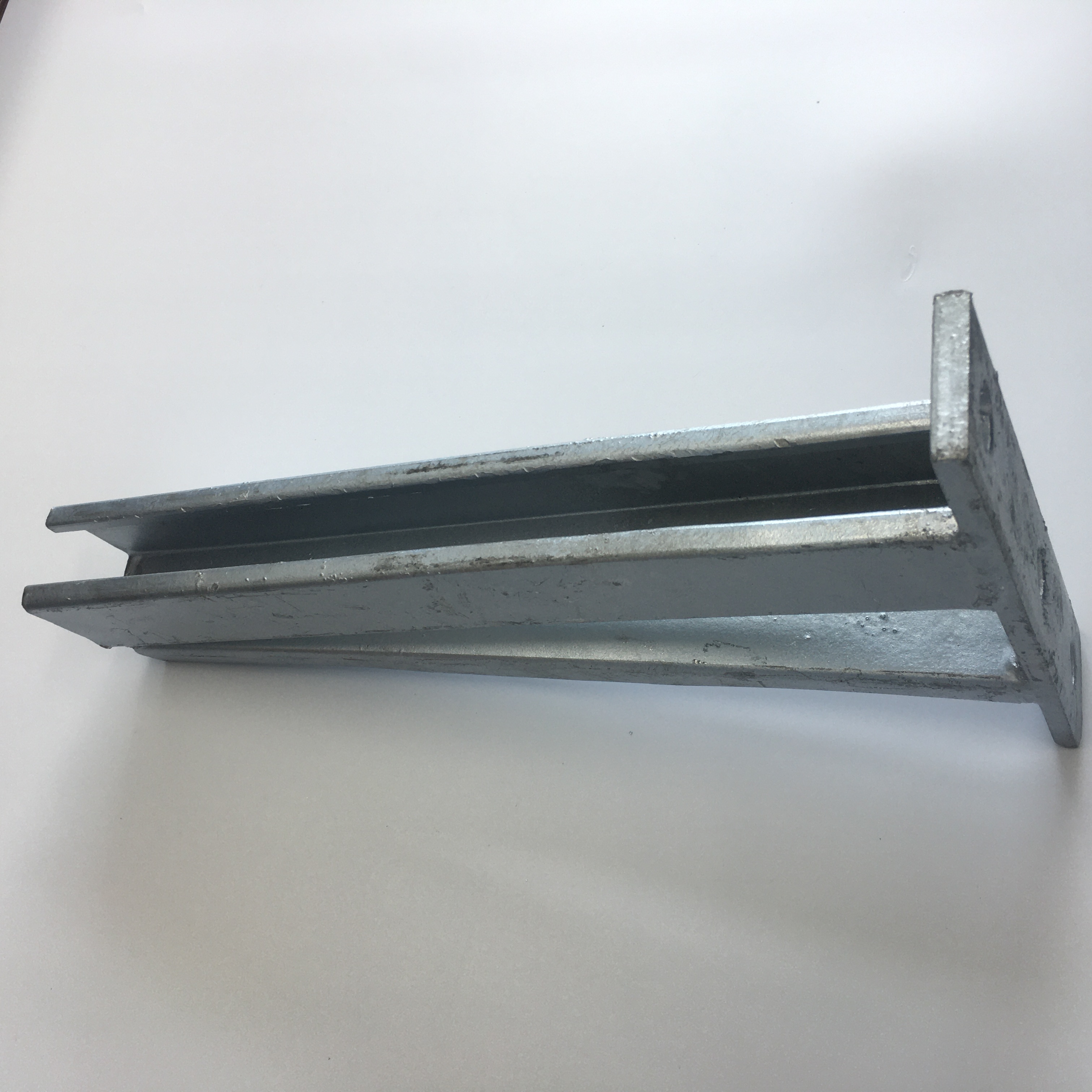 XYSTRUT - Cantilever Bracket(Cantilever Arm Bracing Bracket) Strut fittings