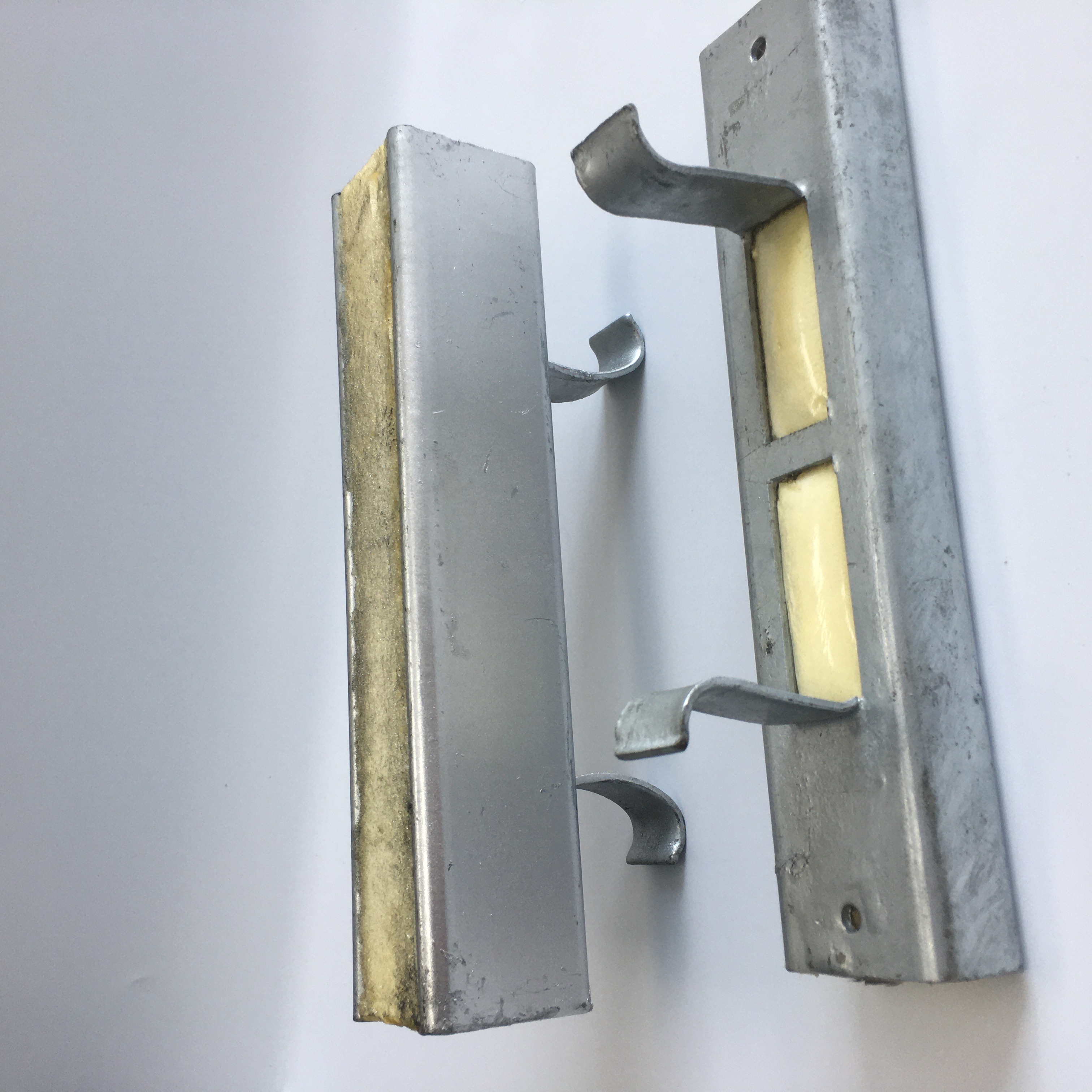 XYSTRUT - Foam Filled Unistrut Channel Concrete Insert Strut Channel