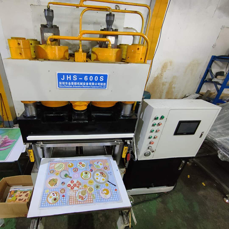 High speed Jigsaw Puzzle Die Cutting Press Machine cnc hydraulic servo ...