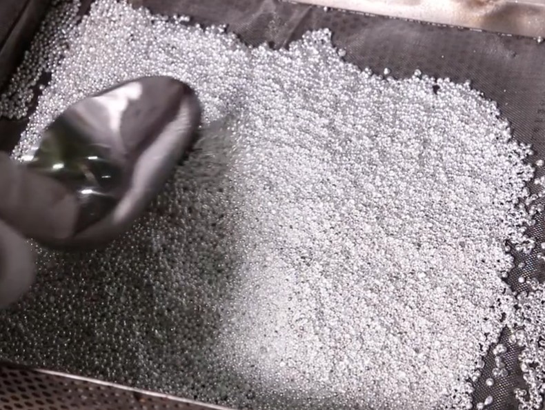 High-efficiency Metal Granulator: Vacuum Silver Granulating