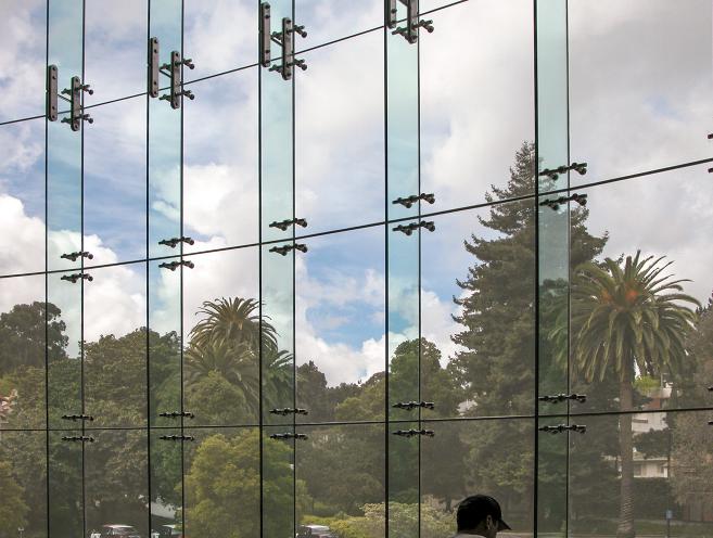 Glass Fins | Hongjia Architectural Glass Manufacturer