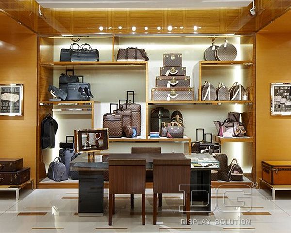 HB17 Nature Wooden Handbag Display Units_