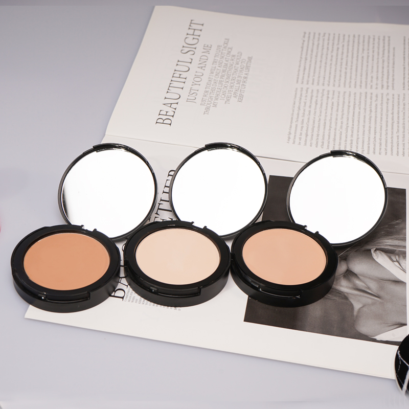 Custom made best natural compact powder company | Banffee Makeup